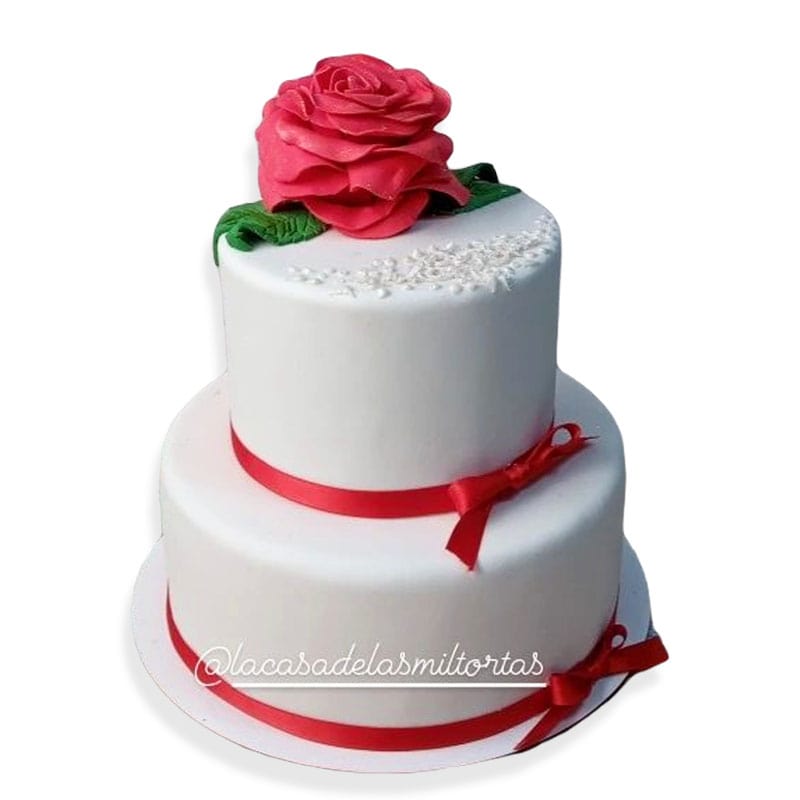 Torta Forrada con Rosa Roja | La casa de las mil tortas